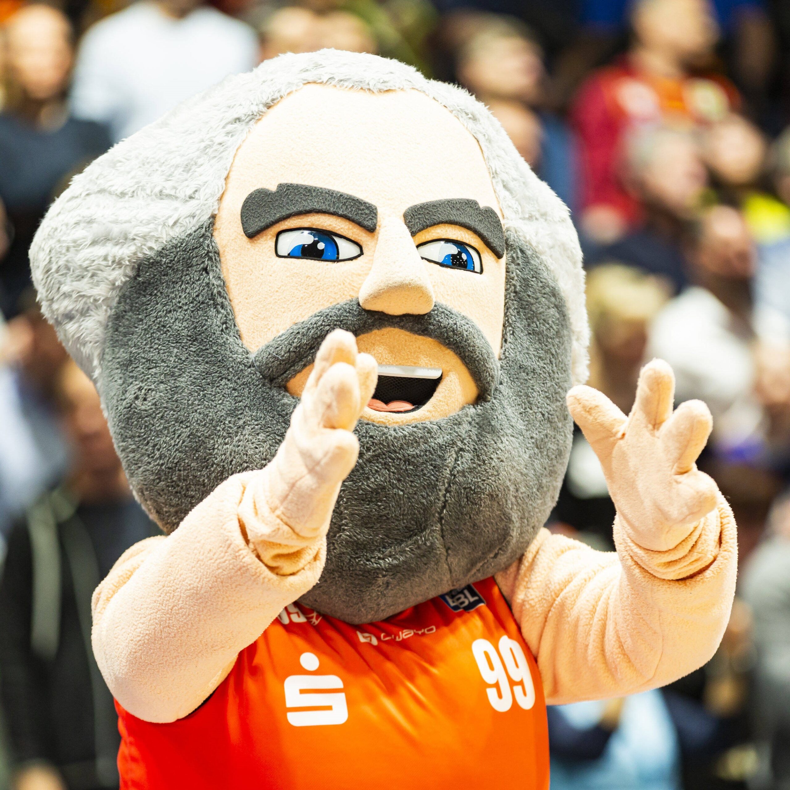 Karl Marx, Chemnitz, and the most under the radar story in basketball ...